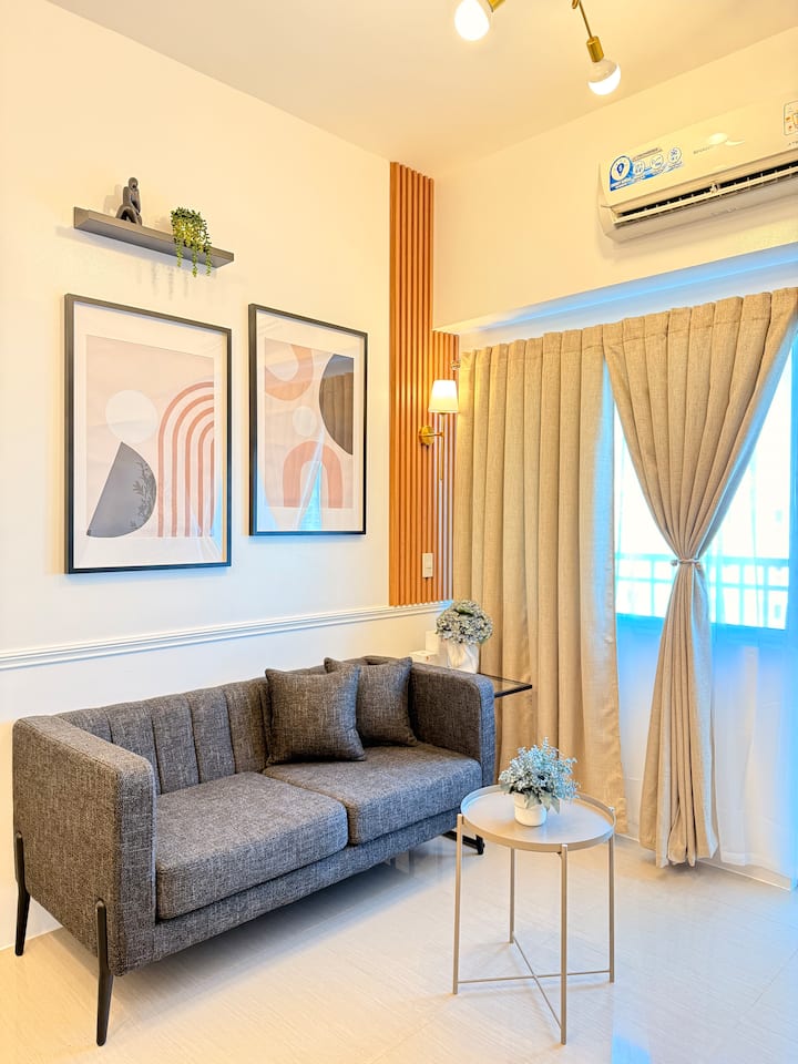 Casa Bella 2br & 2bath @ Shore Near Moa & Airport - Metro Manila