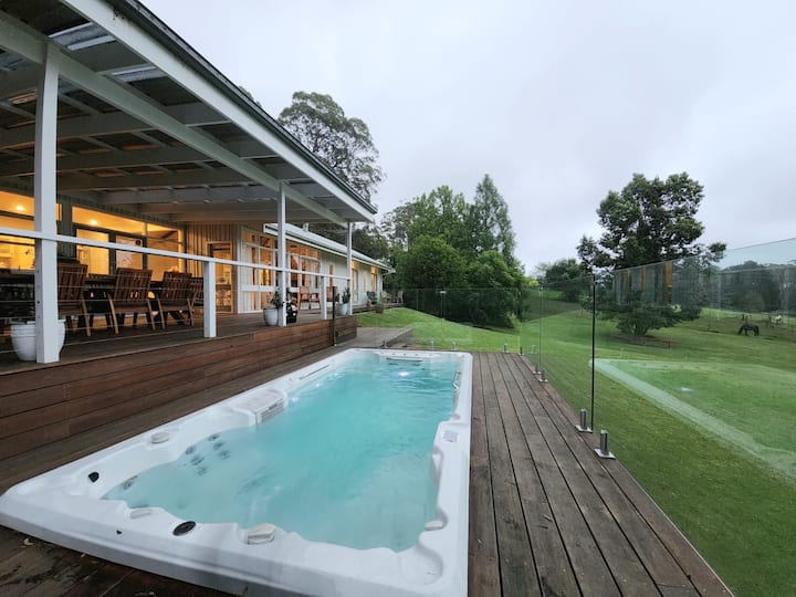 Private 15-acre Family Farm Stay Near Bowral - Alpine