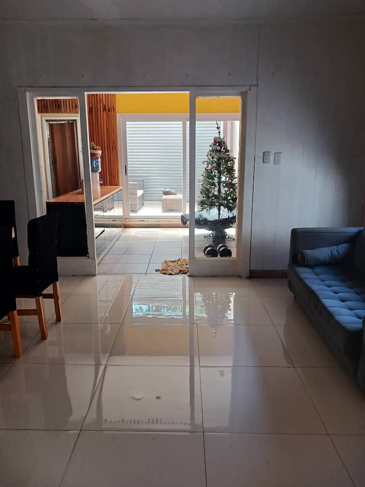 Casa 5 Ambientes , Con Mucho Verde. - Bella Vista