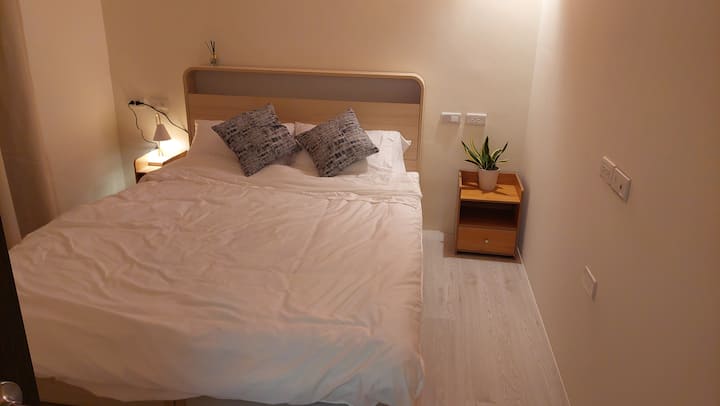 白光寓所Daylight Resident 
近新月廣場•慈濟園區
兩房1廳/可下廚/每日只接待ㄧ組 - 이란 현