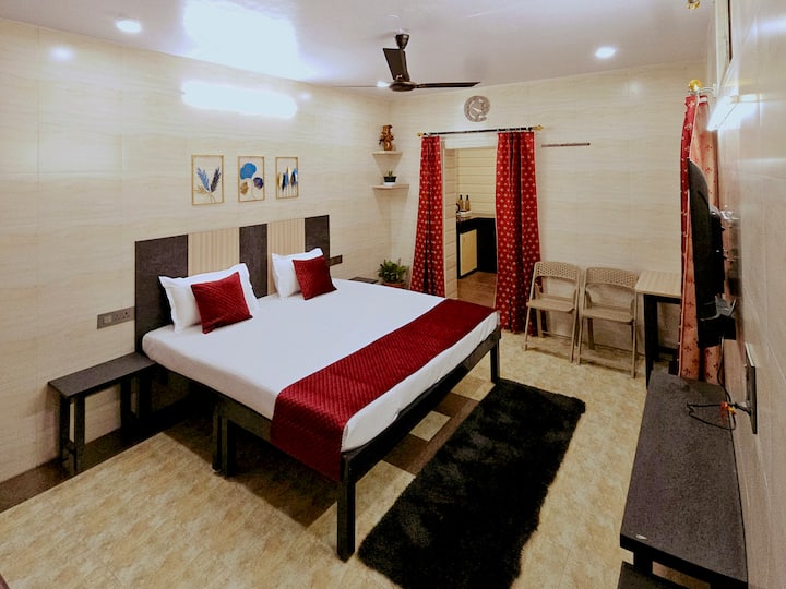 Aashiyan Garden Retreat | Step Into Greenery | Fri - 