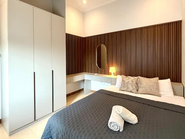 Zen Villa - Ponorogo City Center & Suromenggolo - Australia