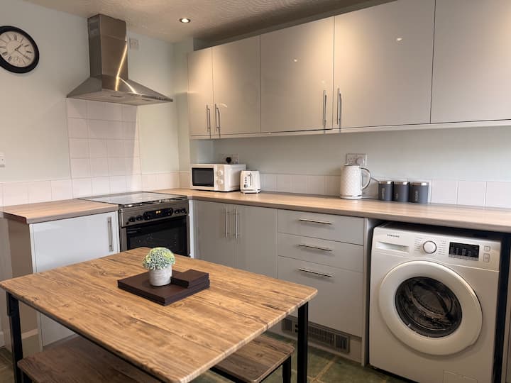 Ajax House By Gb Short Stays - Staffordshire