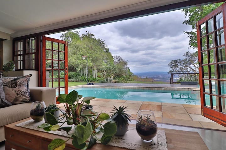 Panorama View Pool House Steiltes - Mbombela