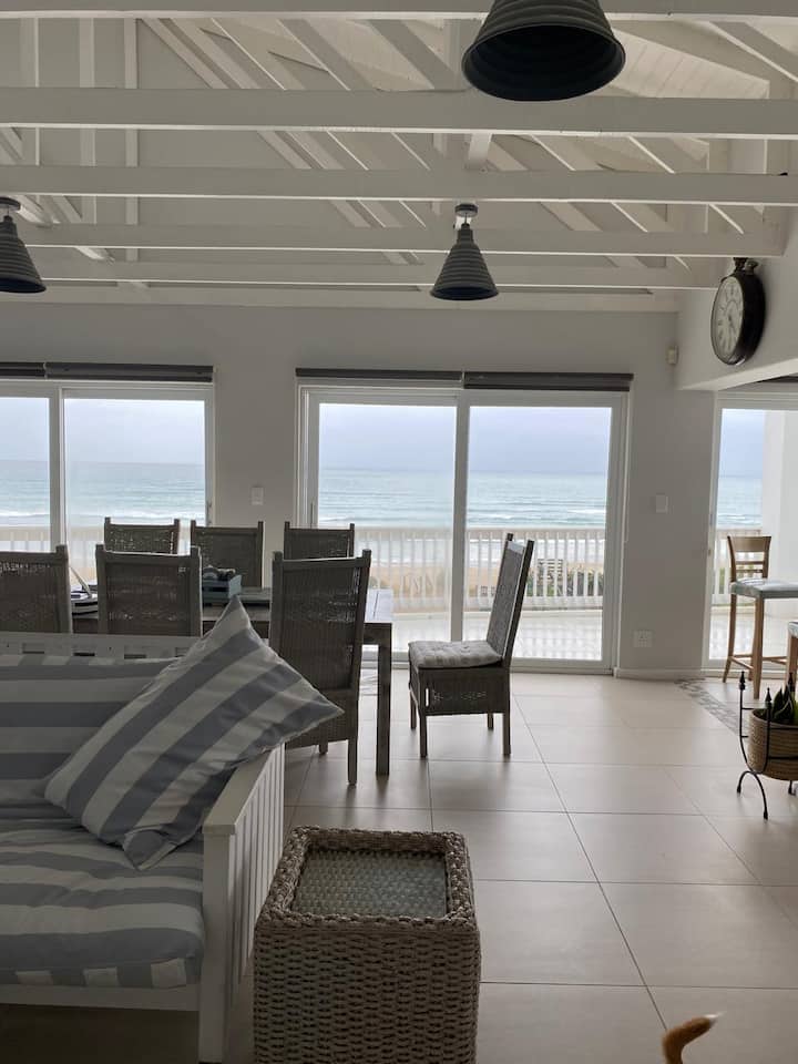 On The Beach House - Jeffreys Bay