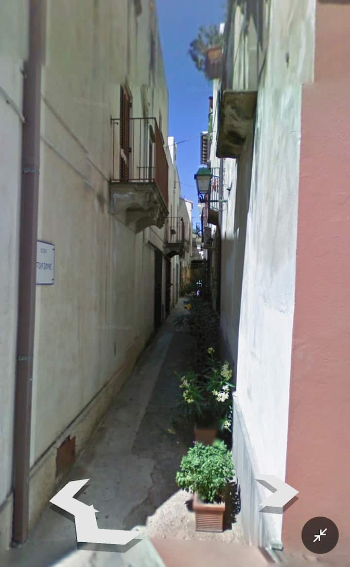 Casa Storione, Appartamento Centrale Sul Corso - Lipari