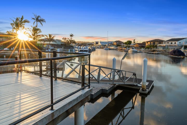 Hamptons River Home - 莫洛拉巴海濱