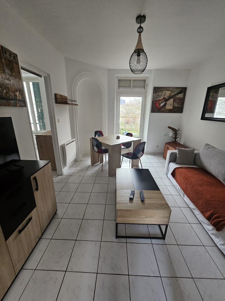 Appartement F2 Avec Jardin - Nemours