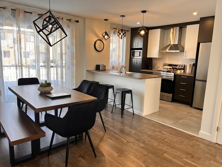 Maison De Ville à Levis Desjardins - Levis