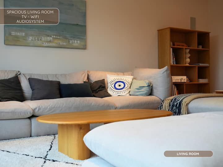 Penthouse | 10min Plage | Garage | 2 Terrasses - Bruges
