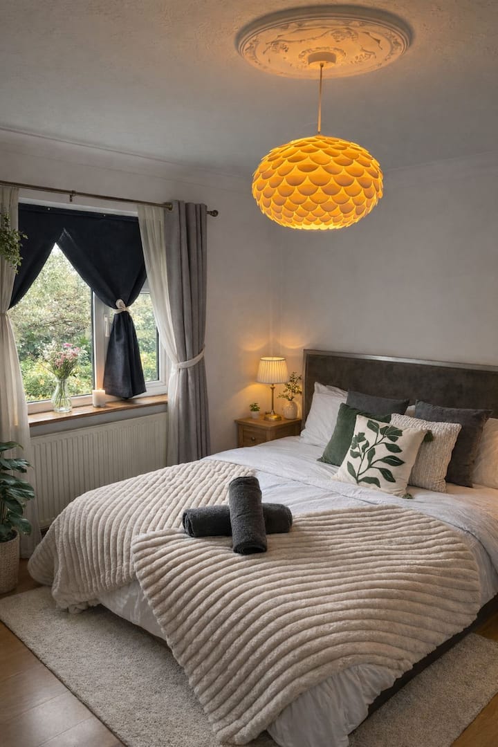 Spacious 4 Bed Home For Friends & Families - Hove