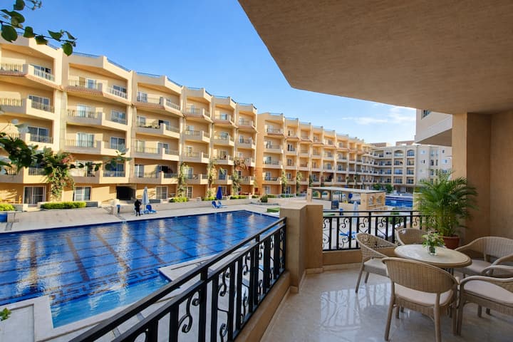 Spacious 3br | 2 Baths | Pool View | Selena Bay - Hurgada