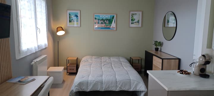 Location Studio Meublé Tout Confort - Vichy