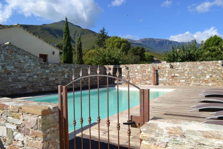 Studio En Résidence Avec Piscine Dans Le Cap Corse - Cap Corse