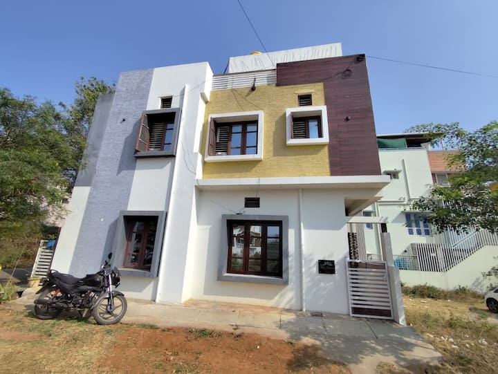 My Sooru | Spacious 2bhk Homely Retreat - Mysore