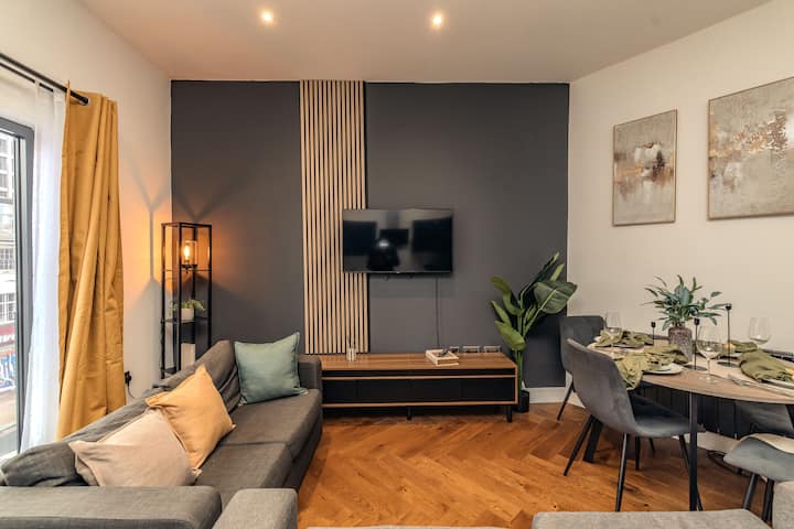 Spacious Three Bedroom Flat Next To Brighton - Brighton and Hove