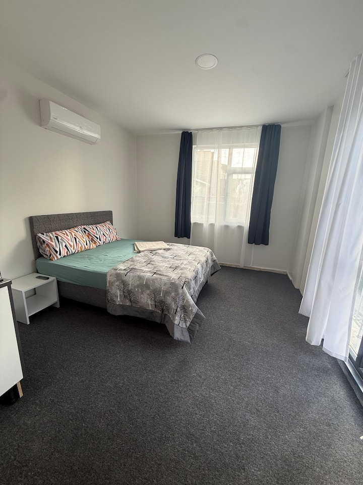 Metro’ya 5 Dakika Ferah, Sakin - İçmeler