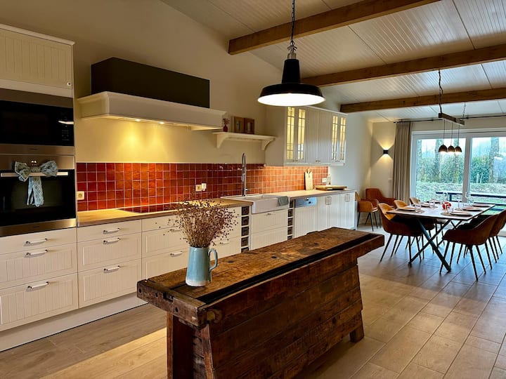 Charmante Familiewoning Tot 7p In Rustige Omgeving - Zedelgem