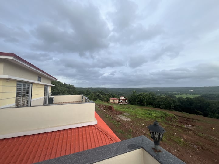 Sea View Villa Near Ganpatipule & Aare Ware Beach - Ganpatipule