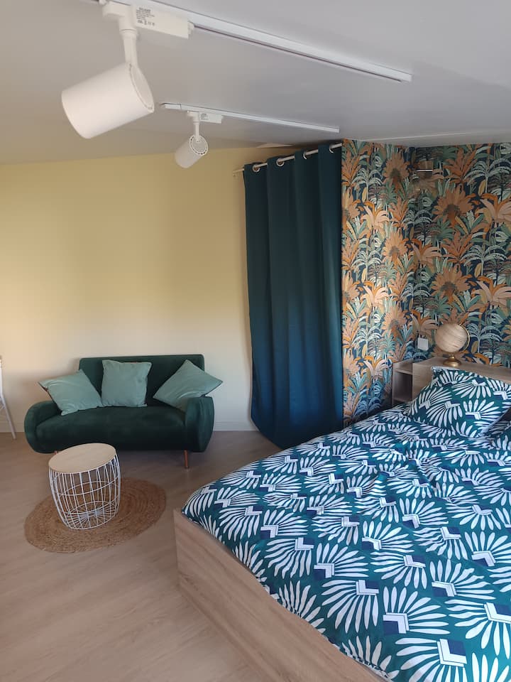 Studio 30m® + Terrasse. - Machecoul