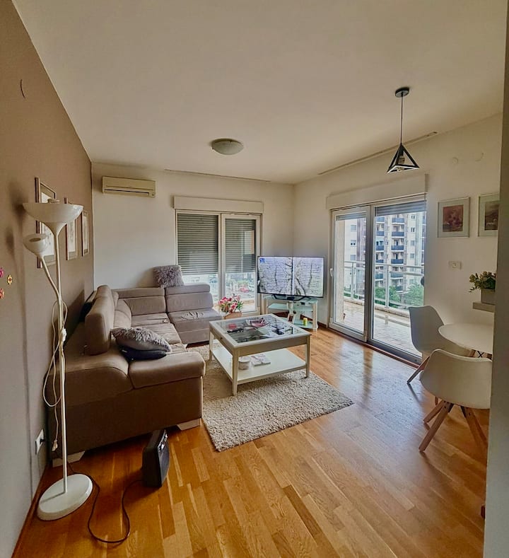 Apartment In City Kvart - Podgorica