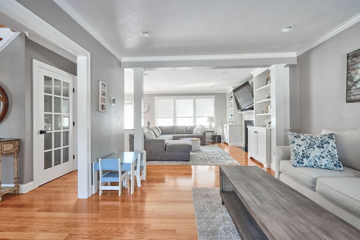 World Cup Luxury Rental! Walk To Gillette Stadium! - Norfolk, MA