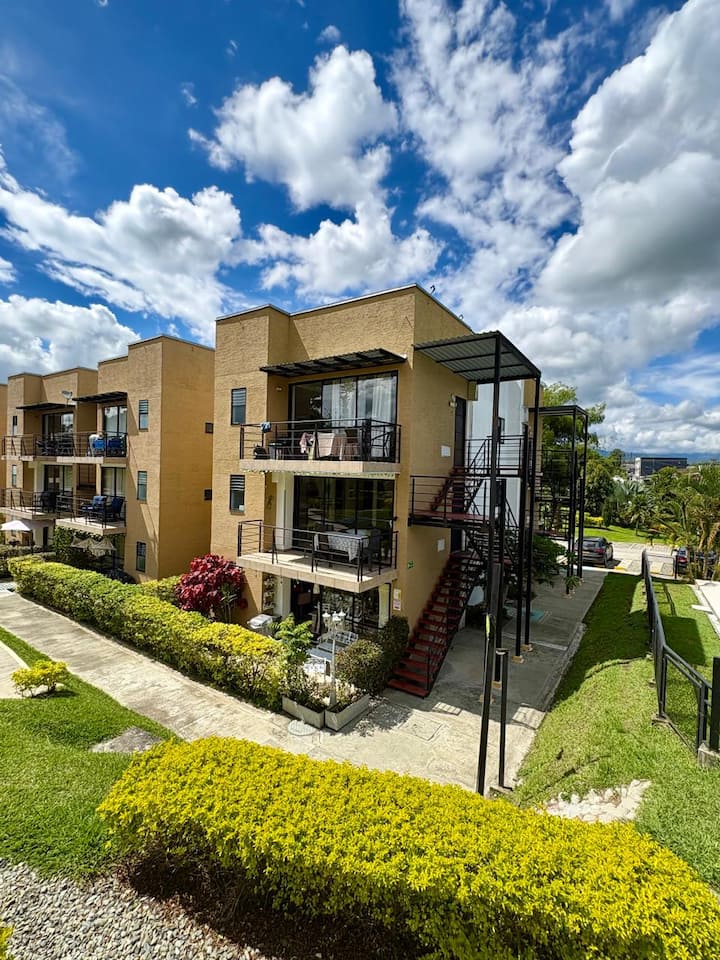 Apto Tipo Resort Con Jacuzzi, Piscinas + Tobogán - La Tebaida