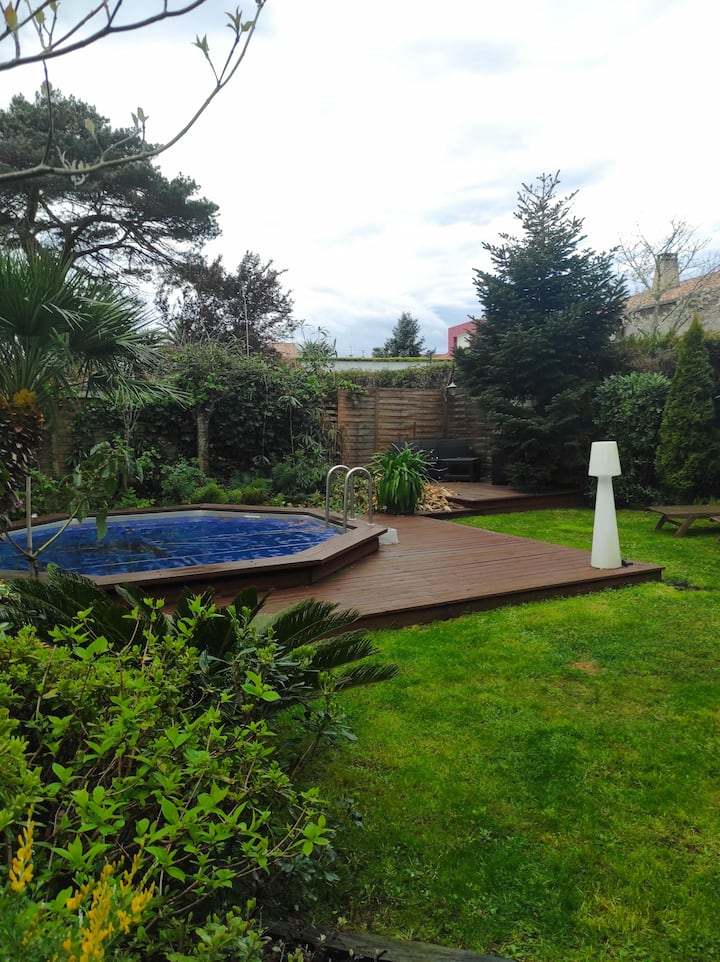 Maison De Type Traditionnelle Basque - Bayona, Francia