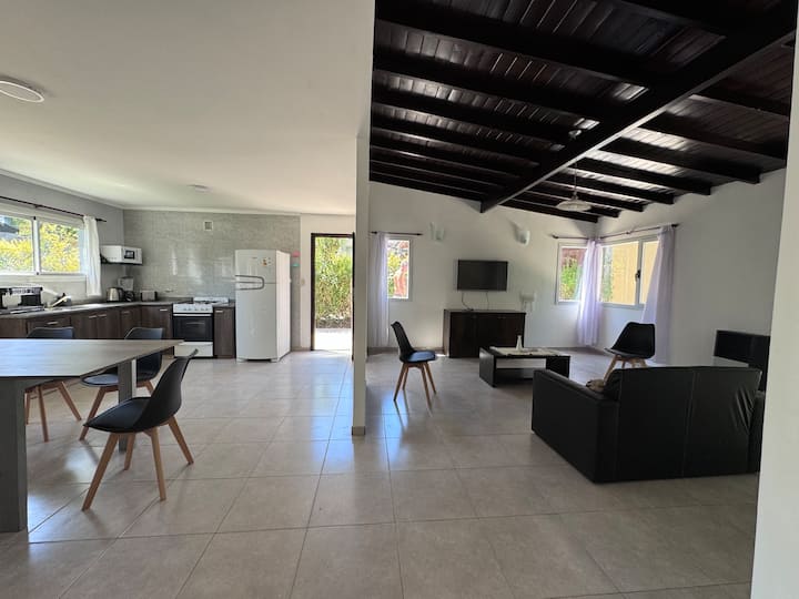 Chalet En Lo Mejor Del Bosque Peralta Ramos - Mar del Plata