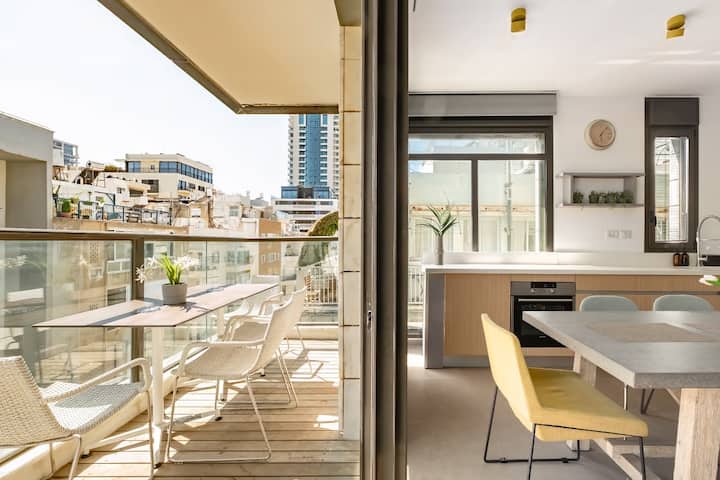 Mr Zrubavel - 3br,parking Sea View - Tel Aviv