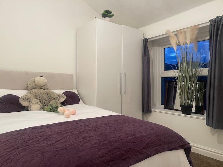 Mauroxy - A Place To Have A Cosy Experience. - Isle of Man