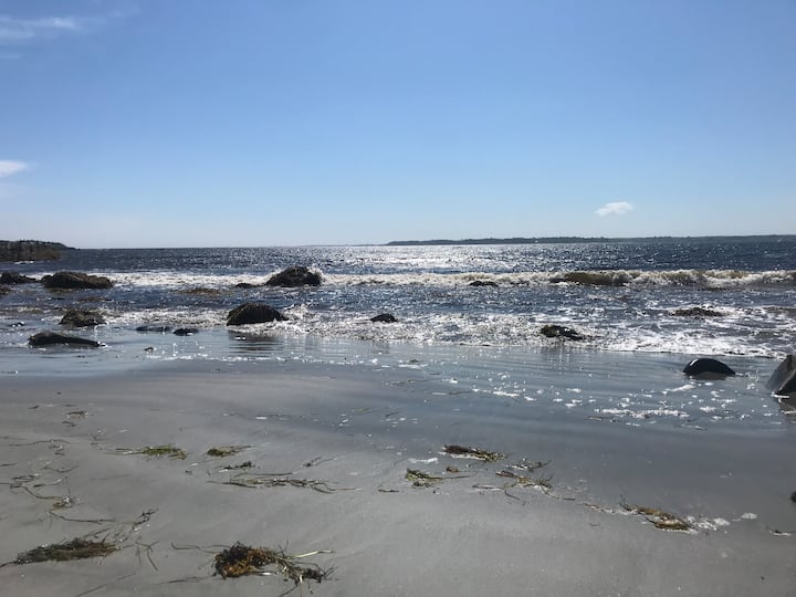 Seaside Escape - Ocean Cottage And Beach Cabin - Nova Scotia