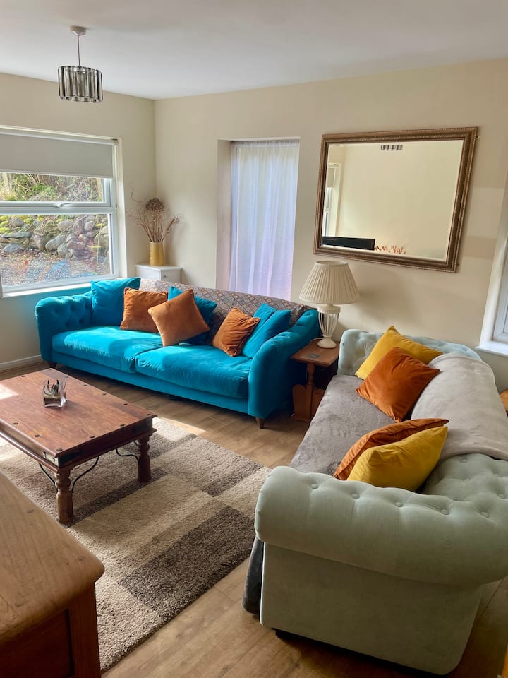 Valley Hub2 - Gwynedd