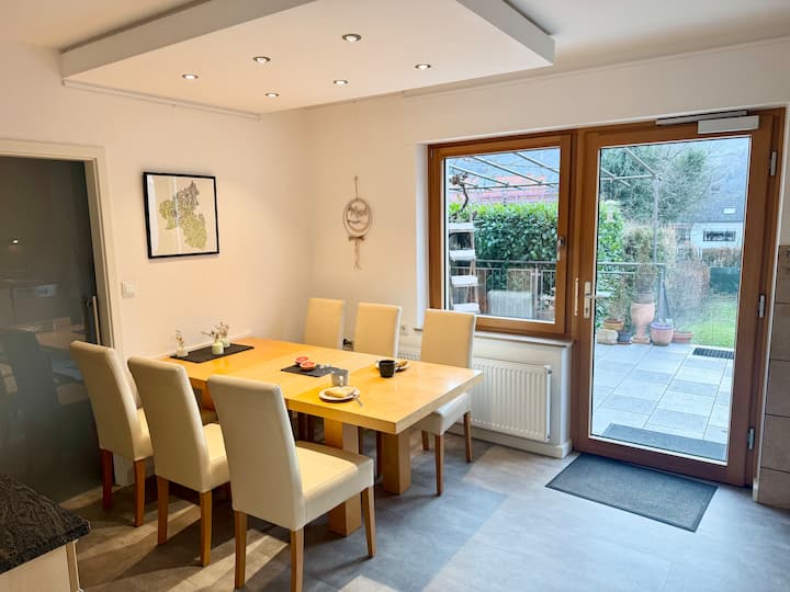 Ruhiges Ferienhaus Mit Großer Terrasse Im Ortskern - Bernkastel-Kues