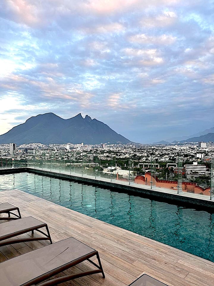 Hermoso Depto. Nuevo Junto A Paseo Santa Lucía - Monterrey
