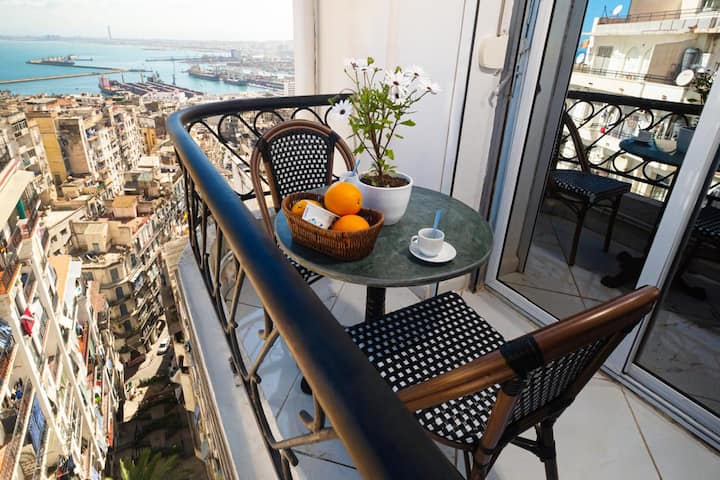 F2 Cosy Avec Vue Imprenable Sur La Baie D’alger - Alger