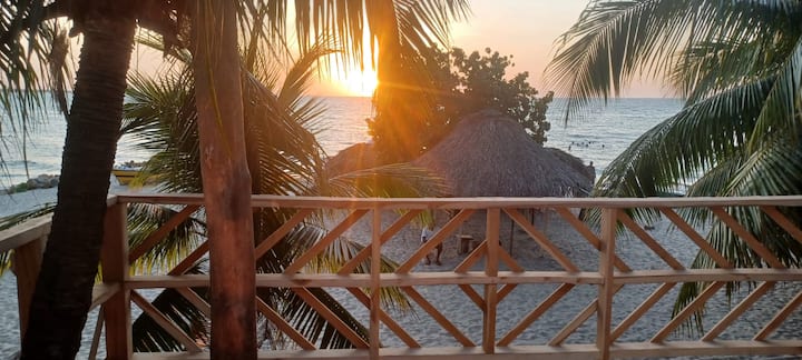 Sunset Hostal Habitación Estándar (7 Personas) - San Onofre