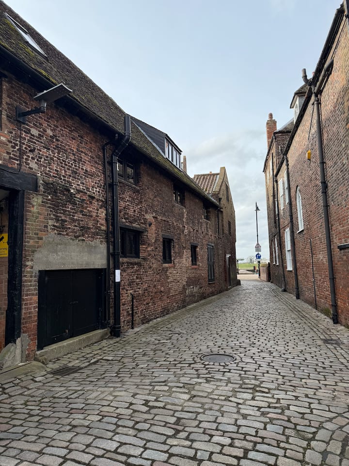 Historic Charm Meets Modern Luxury In Town Centre - Norfolk