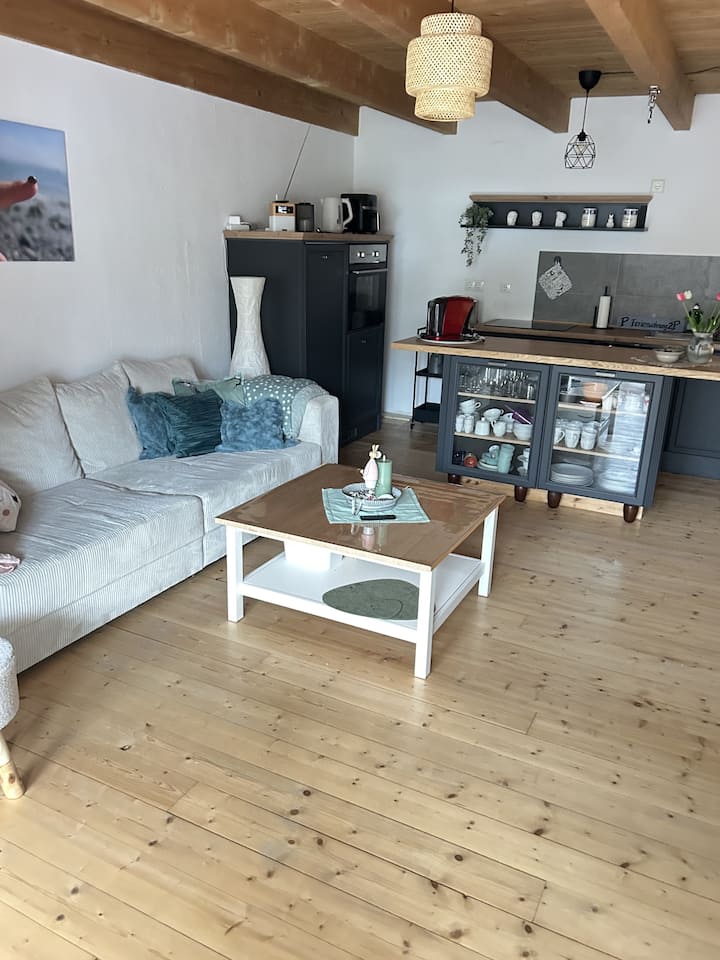 Schöne Fewo "Hanna" In Ruhiger Lage - Stralsund