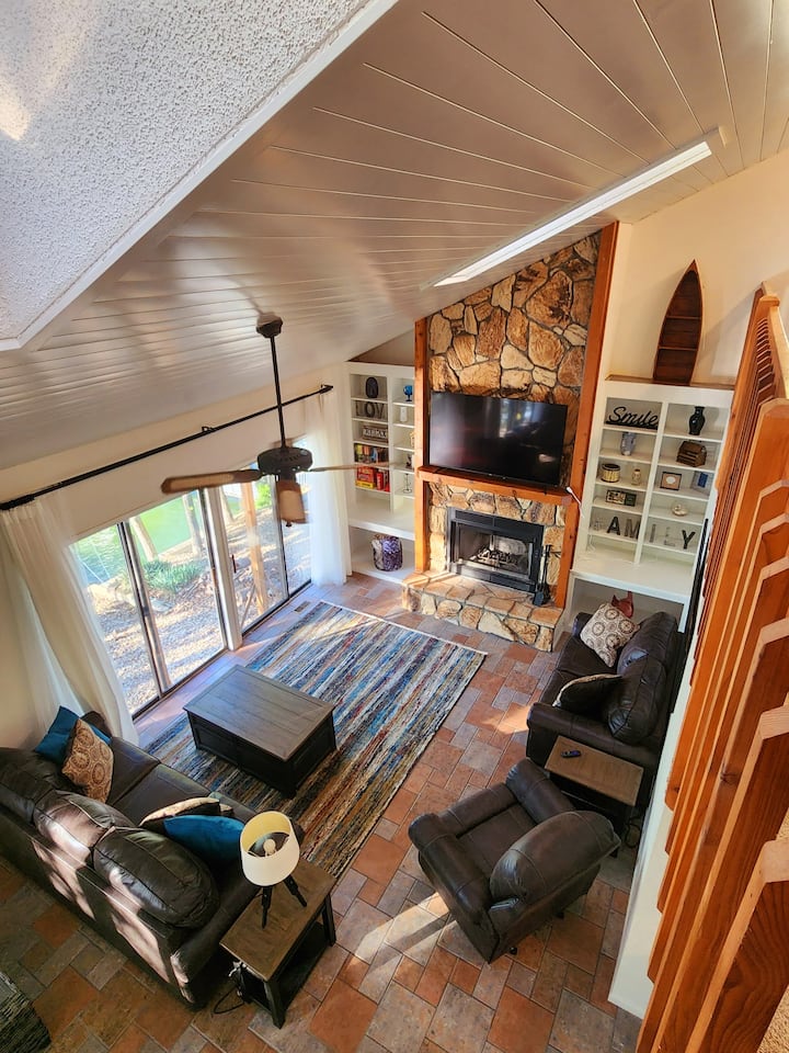 Lakefront Home With Private Dock - Lake of the Ozarks, Climax Springs