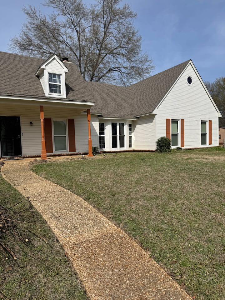 Calvin’s Corner Of Memphis - 日耳曼敦