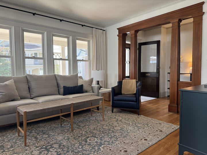 Apartment - Bus Ride From Harvard Sq - Lexington, MA