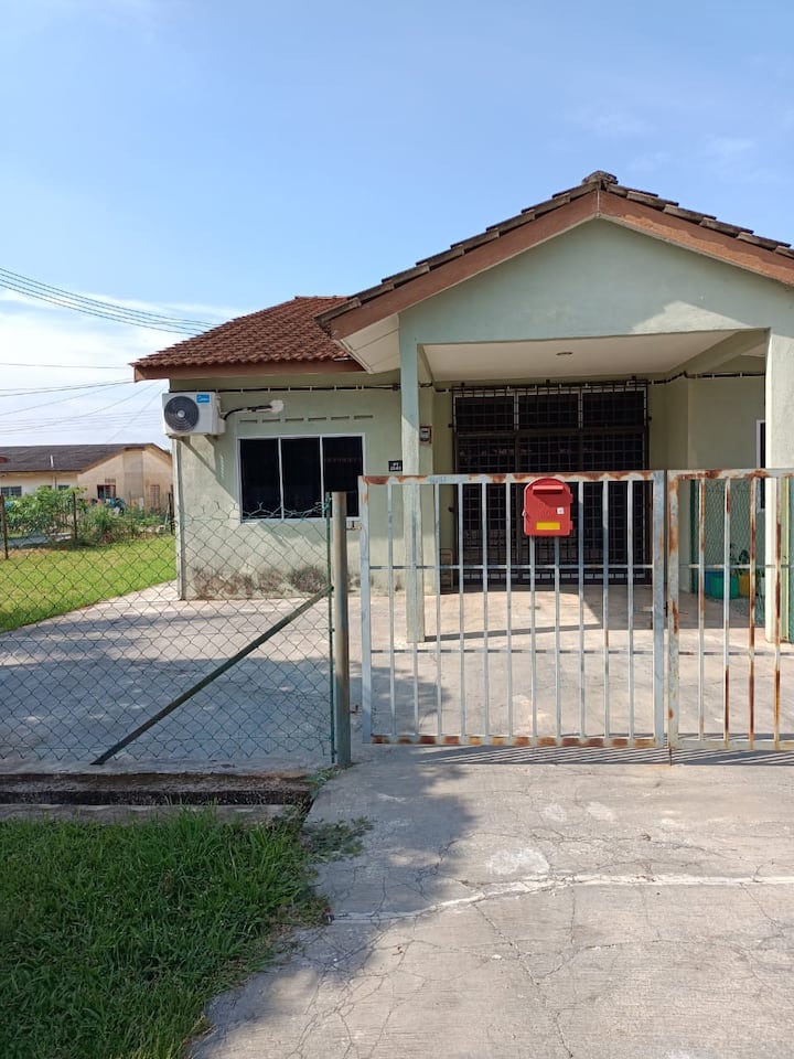 Homestay Mimie Gemas - Gemas