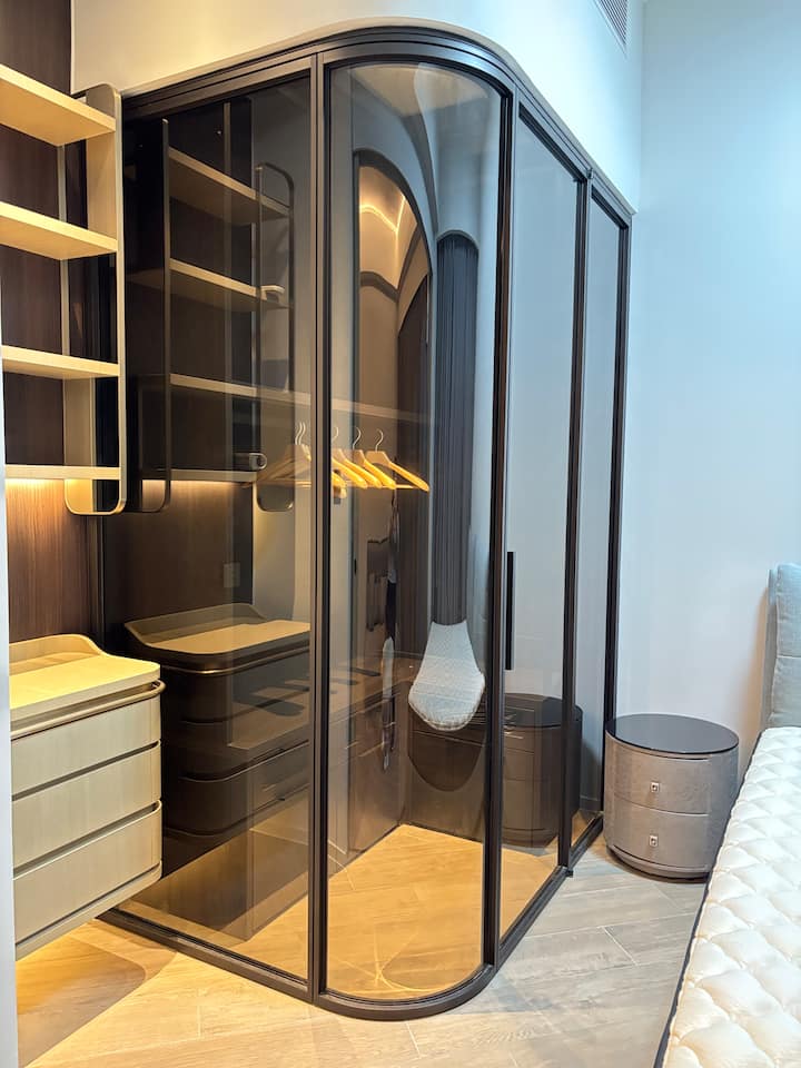 Luxurious 1 Bed Apartment Next To Kai Tak Stadium - Hong Kong