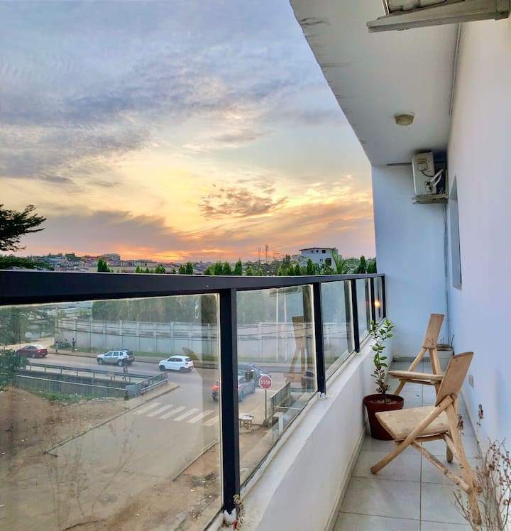 Charmant, Lumineux Et Bien Situé Pour Tout - Côte d'Ivoire
