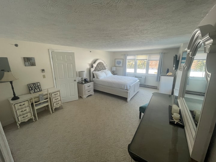 Cozy And Spacious 2 Bedroom - Ogunquit, ME