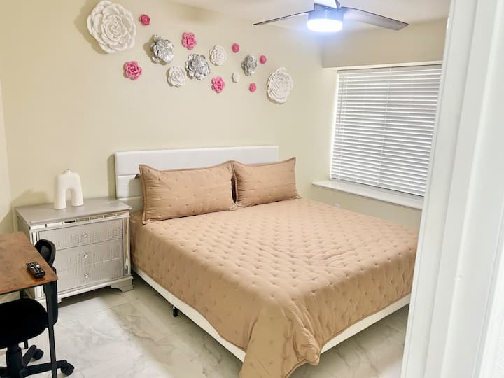 Villa El Encanto - North Las Vegas, NV