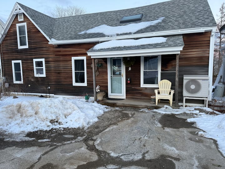 The Coastal Cottage - Belfast, ME