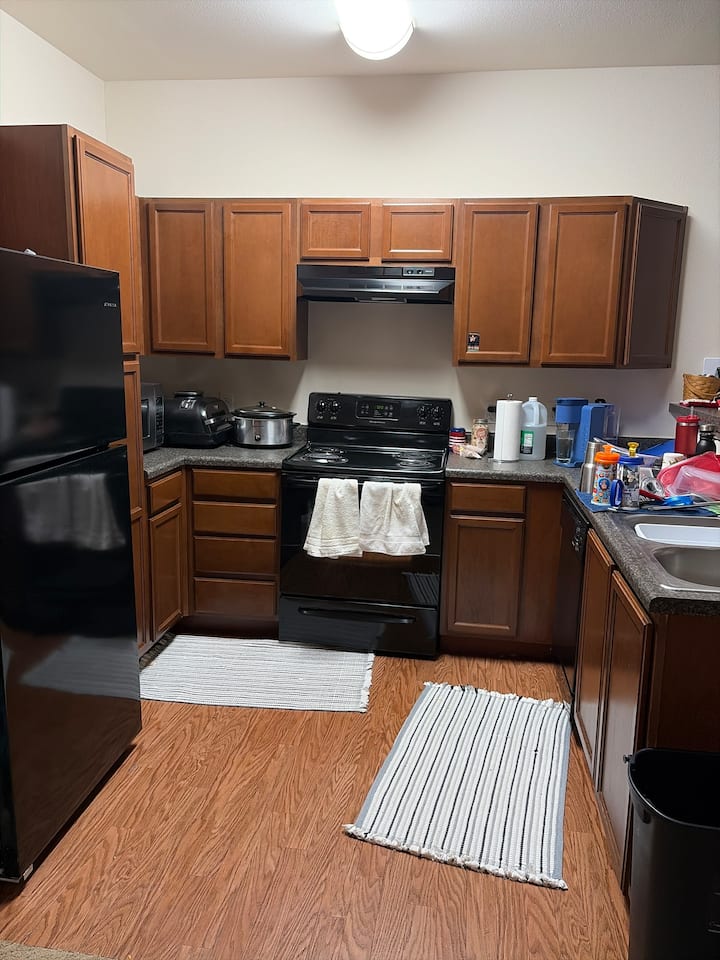 Great, Safe Environment Close To Everything - Newburgh, IN