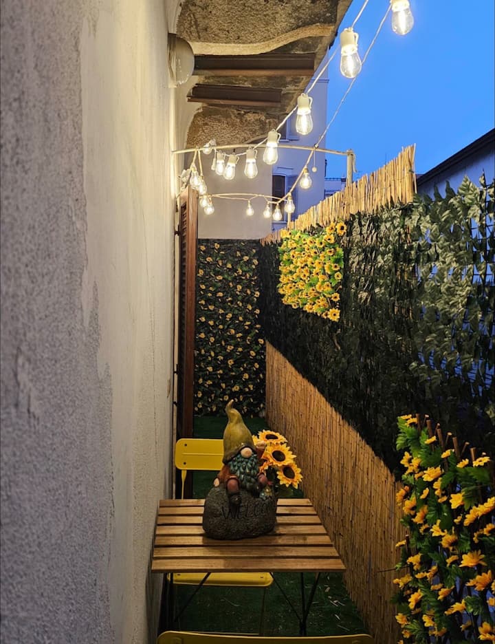 Como City Led House – Balcony & Smart Stay-wifi - Como
